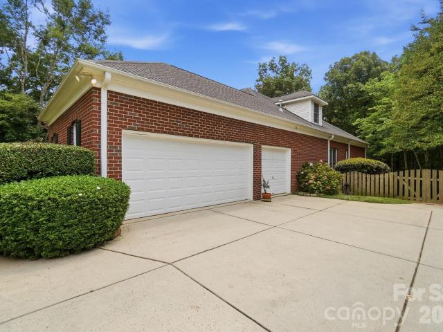 1244 Waynewood Drive