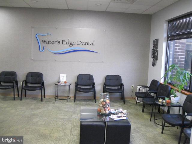 1244 Wrights Lane # 2 300