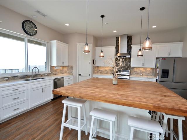 12451 Rancho Heights