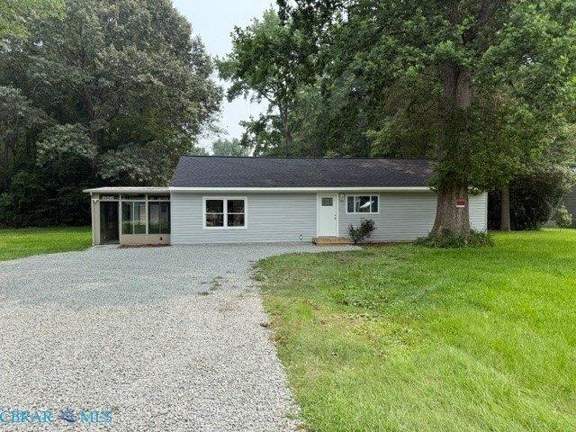 12455 Beech Trl, Gloucester, VA 23061