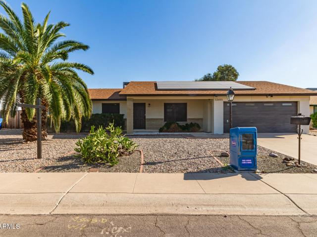 12455 N Columbine Dr, Phoenix, AZ 85029 | MLS #6939 | Compass