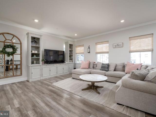 12455 Sea Oaks Lane # 4