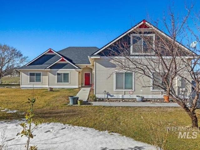 12456 Karcher Rd, Nampa, ID 83651