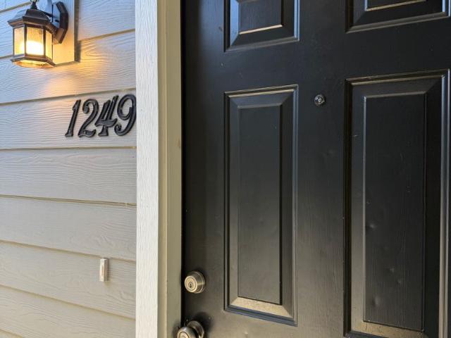 1245 Baxter Rd Se