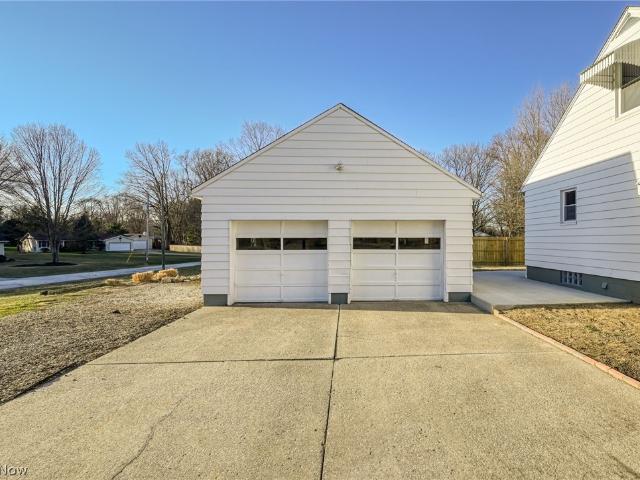 1245 Chelton Drive