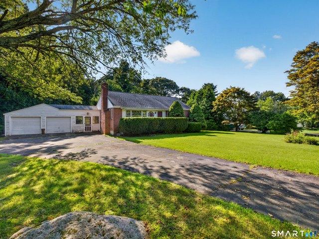 1245 Flanders Rd, Groton, CT 06355