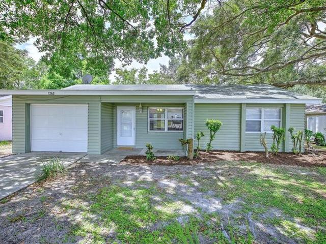 1245 Honeytree Ln E, Lakeland, FL 33801