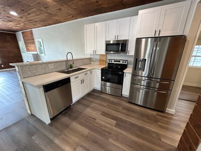 1245 Kayton Avenue 3 Bedroom Apartment for Rent at 1245 Kayton Ave, San Antonio, TX 78210 Highland Park