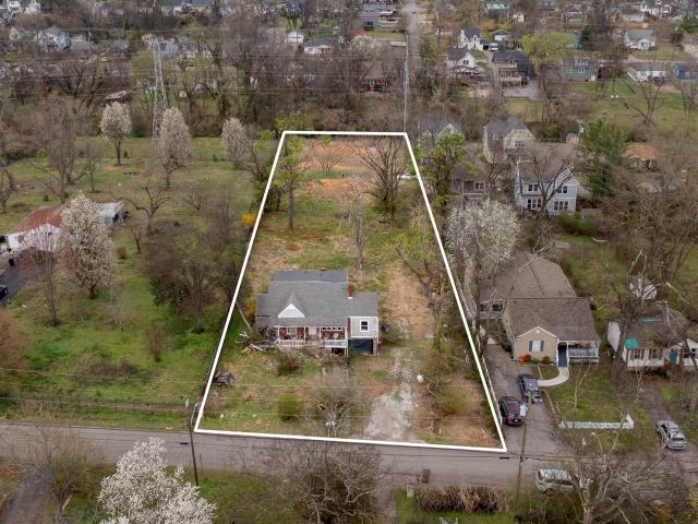 1245 Kenmore Pl, Nashville, TN 37216 | MLS #3165 | Compass