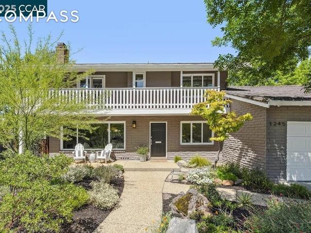1245 Rimer Dr, Moraga, CA
