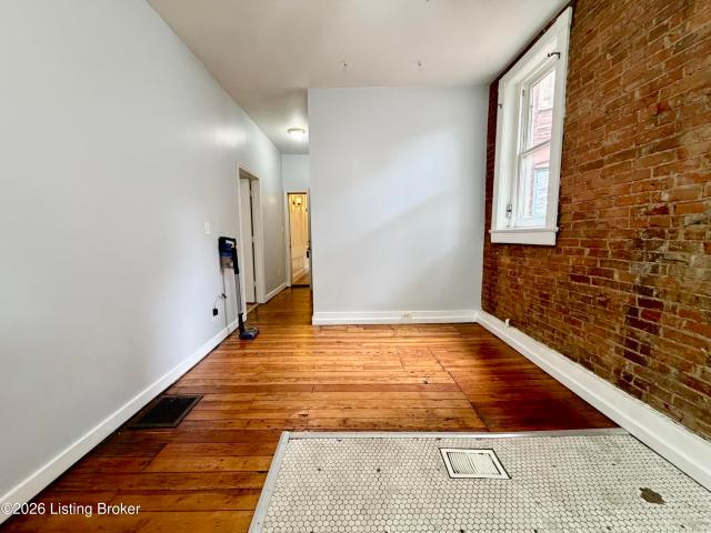 1245 S 1st St 4