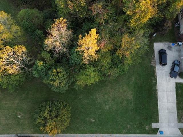 1245 Touchstone Dr, Indianapolis, IN 46239
