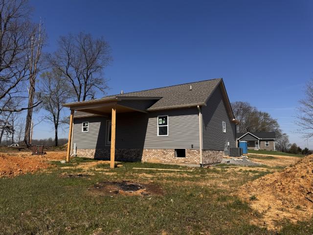 1245 Vickie Ln