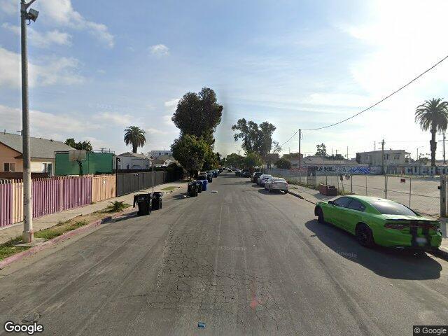 1245.5 W 37th Dr, Los Angeles, CA 90007