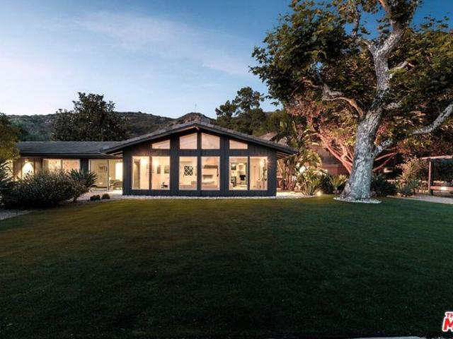 12460 Yellow Hill Rd, Malibu, CA 90265