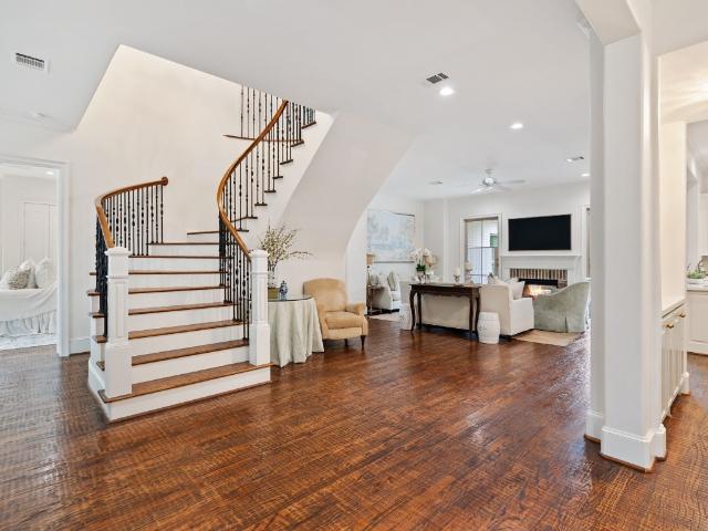12467 Barryknoll Lane
