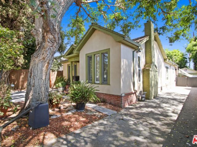 1246 N Genesee Ave, West Hollywood, CA 90046 | Compass