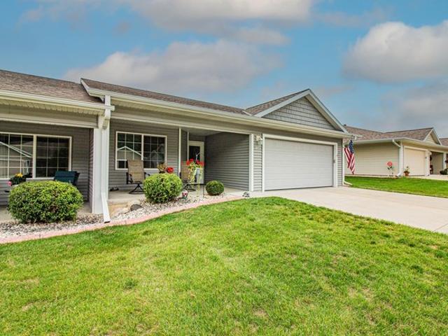 1246 Fieldstone Dr Unit 2, Hartford, WI 53027
