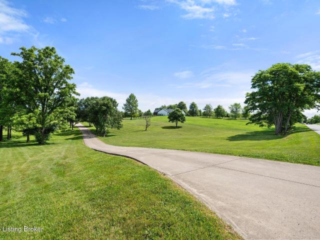 1246 Giltner Rd