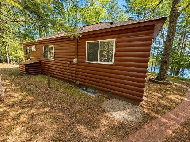 1246 Hutts Ct, Saint Germain, WI 54558