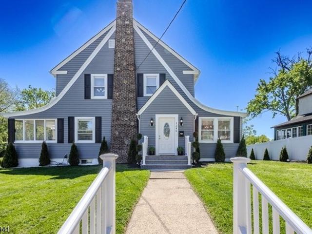1246 Lansdowne Ter, Plainfield, NJ 07062