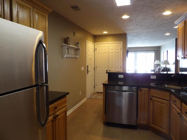 1246 Sunnyside # 102 week 2