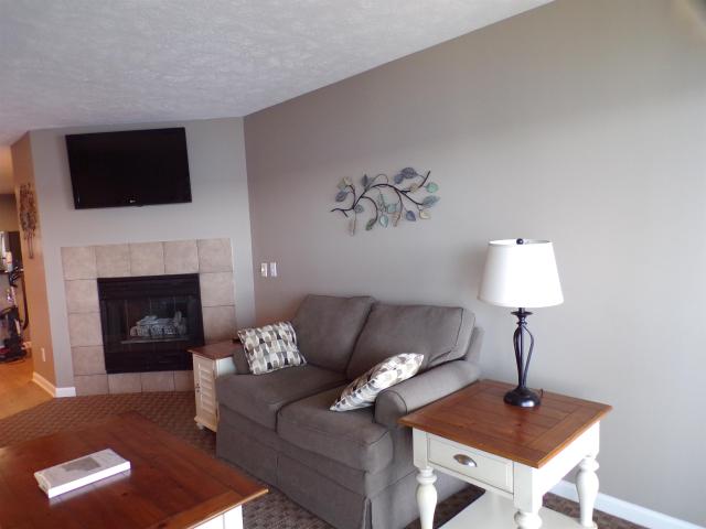 1246 Sunnyside # 206 WK 1