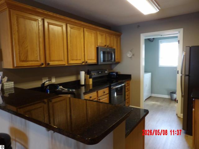 1246 Sunnyside # 306