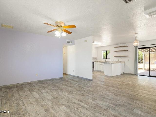 1246 s hammer circle