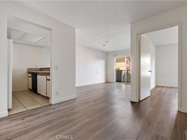 1246 W 30th Street W