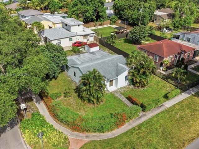 12475 NW 10th Ave, North Miami, FL 33168