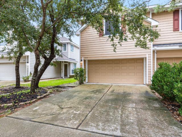 12475 Saratoga Woods Lane