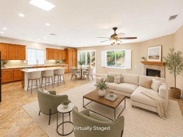 1247 Belliingham Dr
