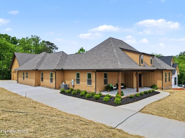 1247 Herbert Drive