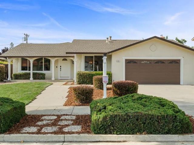 1247 Pampas Dr, San Jose, CA 95120