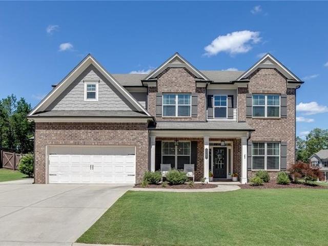 1247 Ruddy Duck Dr, Jefferson, GA 30549