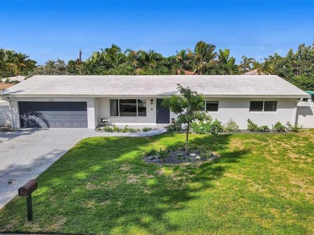 1247 SE 7th Ct, Deerfield Beach, FL 33441