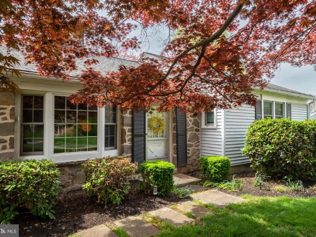 1247 Thomas Road
