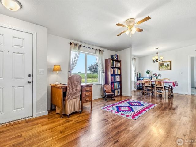 1247 Watson Loop