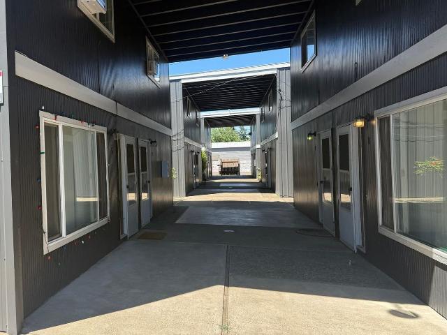 1247we 1 Bedroom Apartment for Rent at 1247 W 8th Ave, Eugene, OR 97402 Jefferson Westside