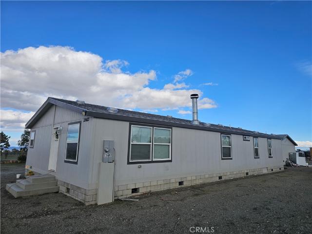 12483 Buckwheat Rd, Pinon Hills, CA 92371 | MLS #IV26000 | Compass