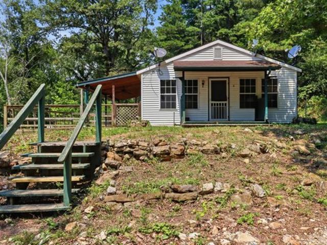 12483 County Road 76 162, Mountain Grove, MO 65711
