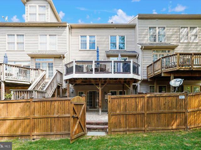12484 Rose Path Cir, Fairfax, VA 22033 | MLS #VAFX2304 | Compass
