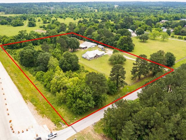 12488 Anderson Rd, Willis, TX 77318 | MLS #84587