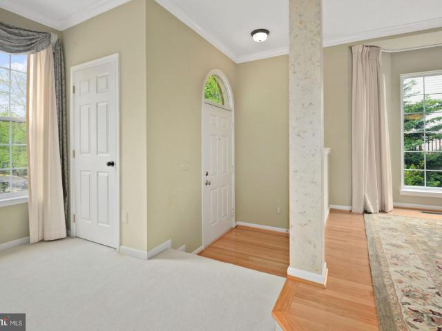 12489 Lucas Dr, Fairfax, VA 22033 | MLS #VAFX2304 | Compass