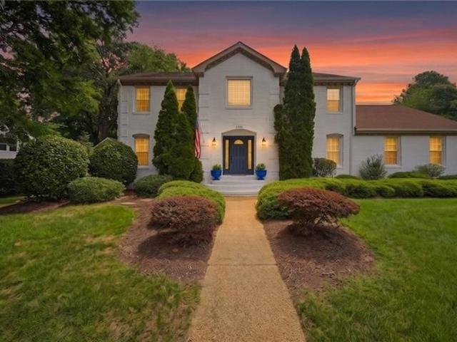 1248 Alanton Dr, Virginia Beach, VA 23454