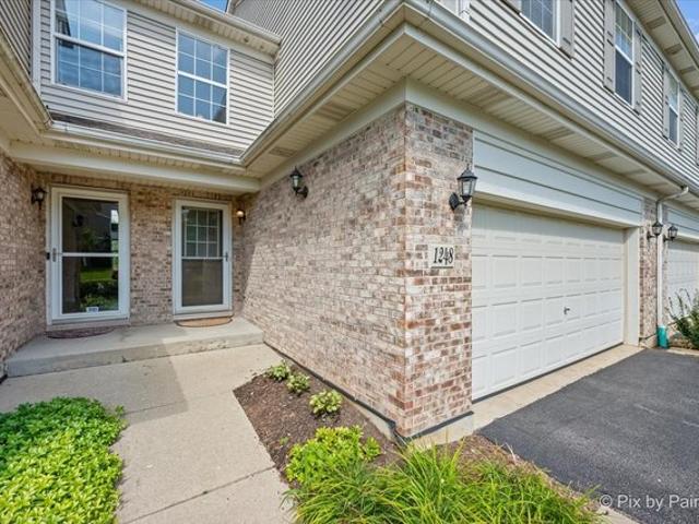 1248 Bradley Cir, Elgin, IL 60120