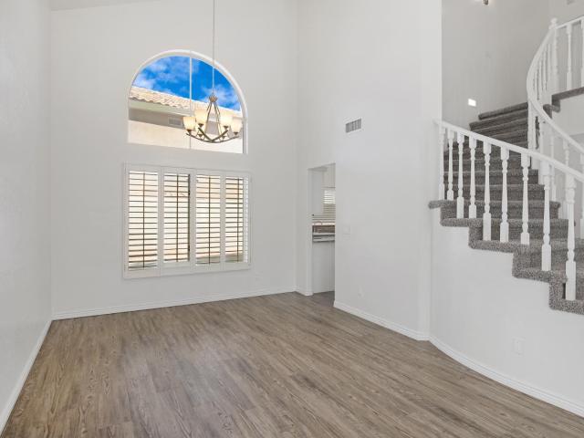 1248 E Briarwood Ter, Phoenix, AZ 85048 | MLS #7017 | Compass