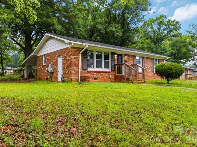 1248 Rosada Dr, Charlotte, NC 28213