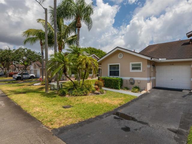 1248 W Lakes Dr, Unit 1248, Deerfield Beach, FL 33442 | MLS #A11941 | Compass